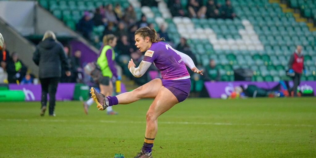 Rowland to make 50th Lightning appearance against Leicester Tigers ...